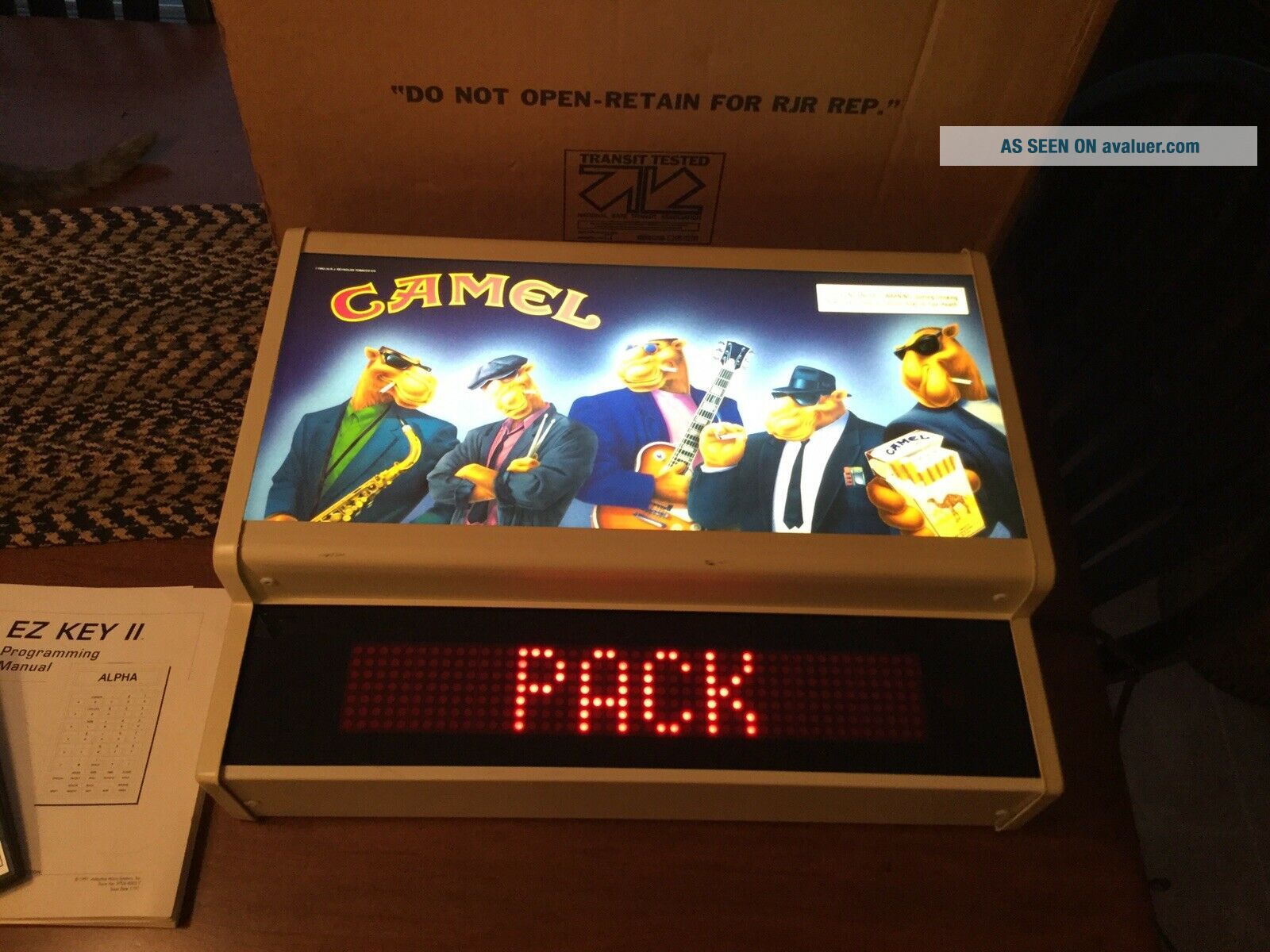 VINTAGE 1991 JOE CAMEL Cigarettes Lighted Scrolling Sign Programable ...