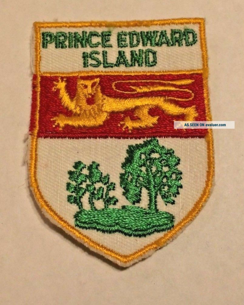 Vintage Canadiana Crests PEI Prince Edward Island Canda Patch | #4342639