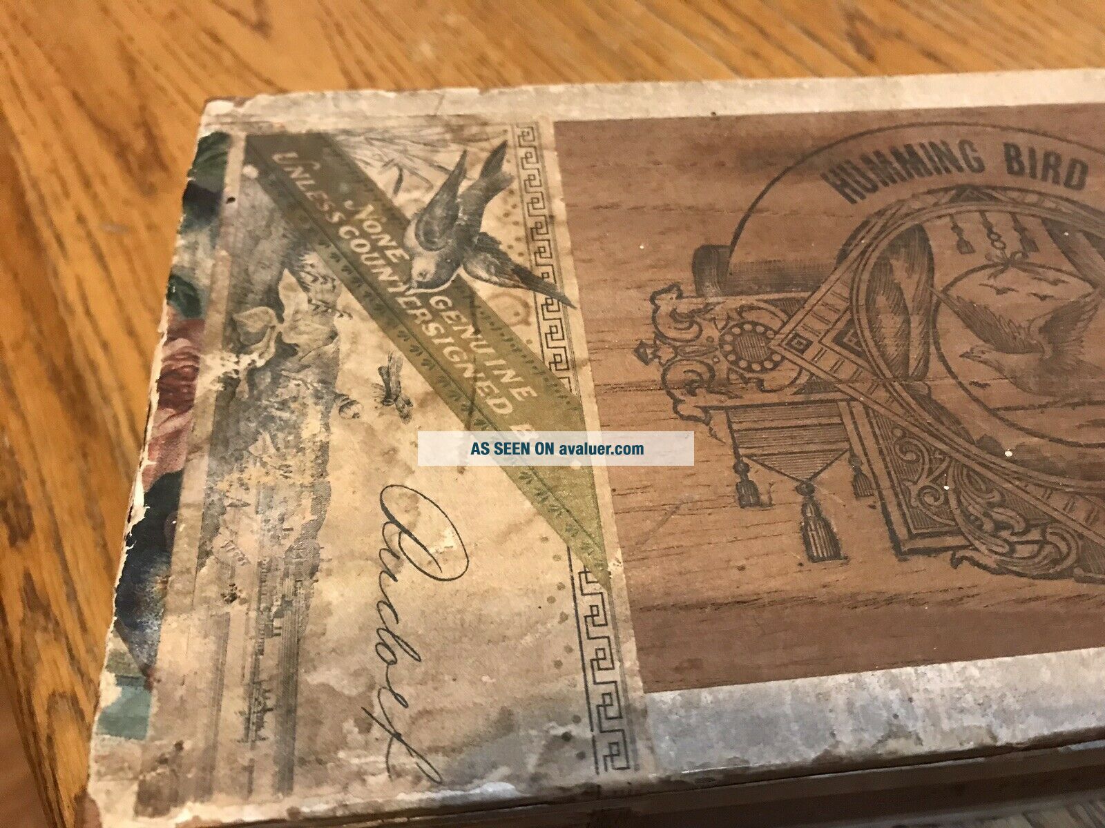 Vintage Humming Bird Wooden Cigar Box | #4342022