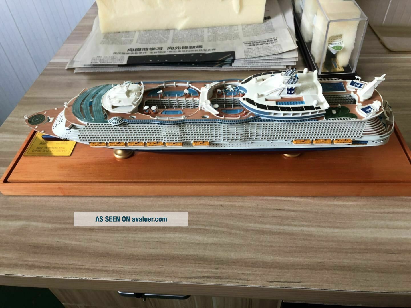 1:900 Oasis Of The Seas Royal Caribbean Cruise Ship Model | #4373665