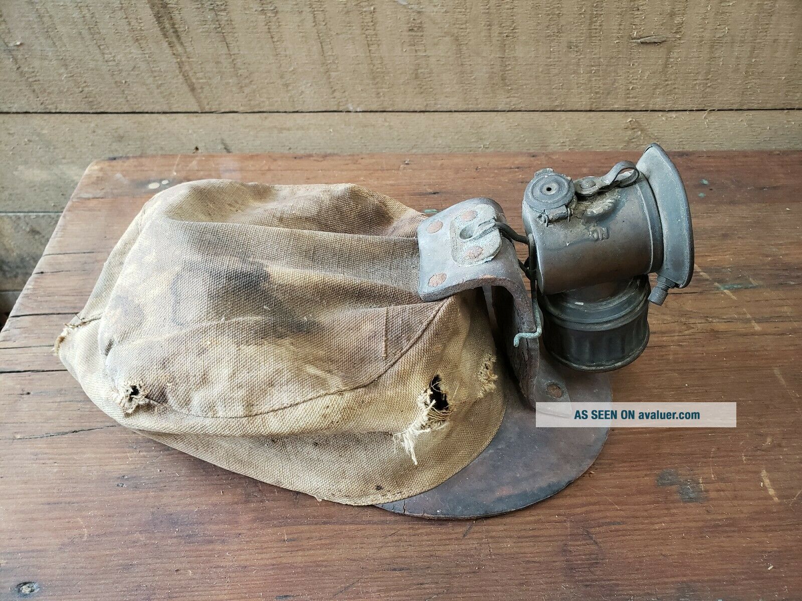 VINTAGE COAL MINERS JUSTRITE CARBIDE LAMP ATTACHED TO CAP | #4412307