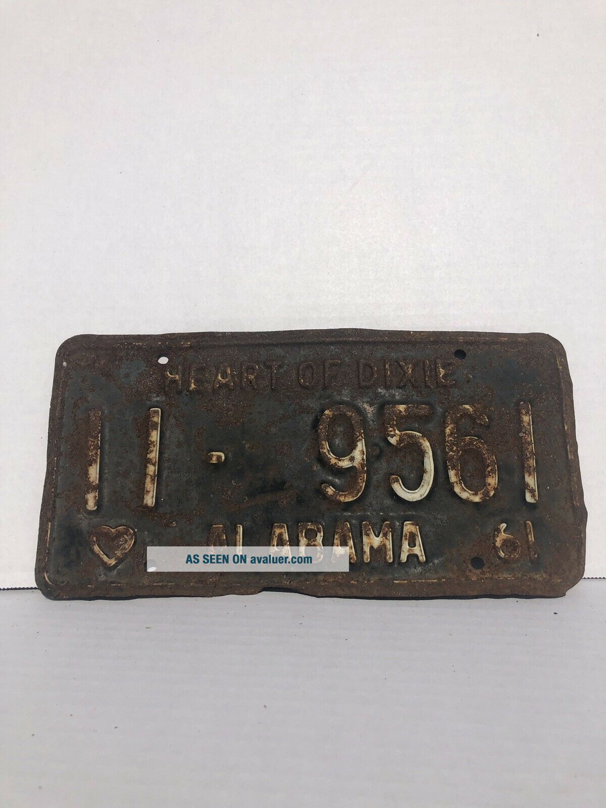 1961 ALABAMA LICENSE PLATE Calhoun County CAR TAG | #4384643