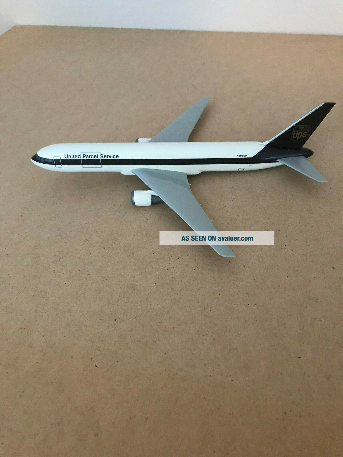 United Parcel Service Boeing 767 Model Plane UPS | #4386803