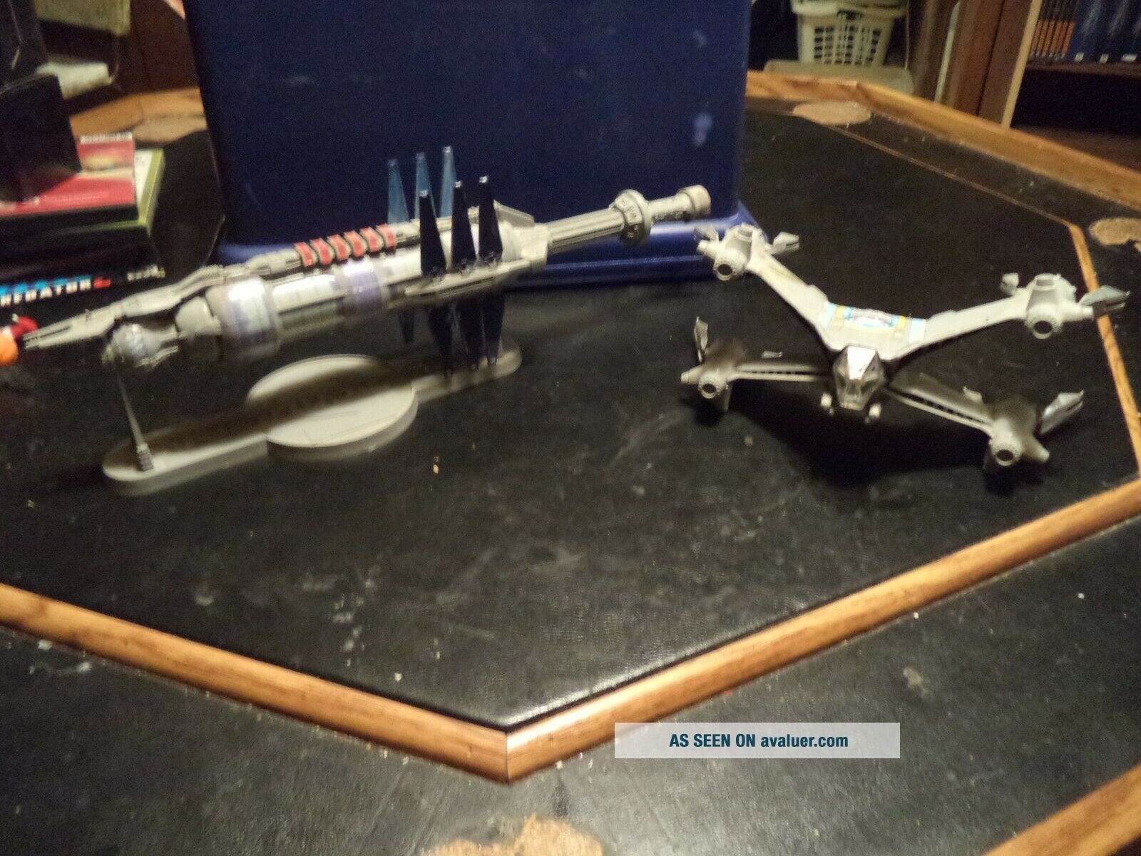 Babylon 5 Models - Babylon 5 Station (painted) And Star Fury Fighter ...
