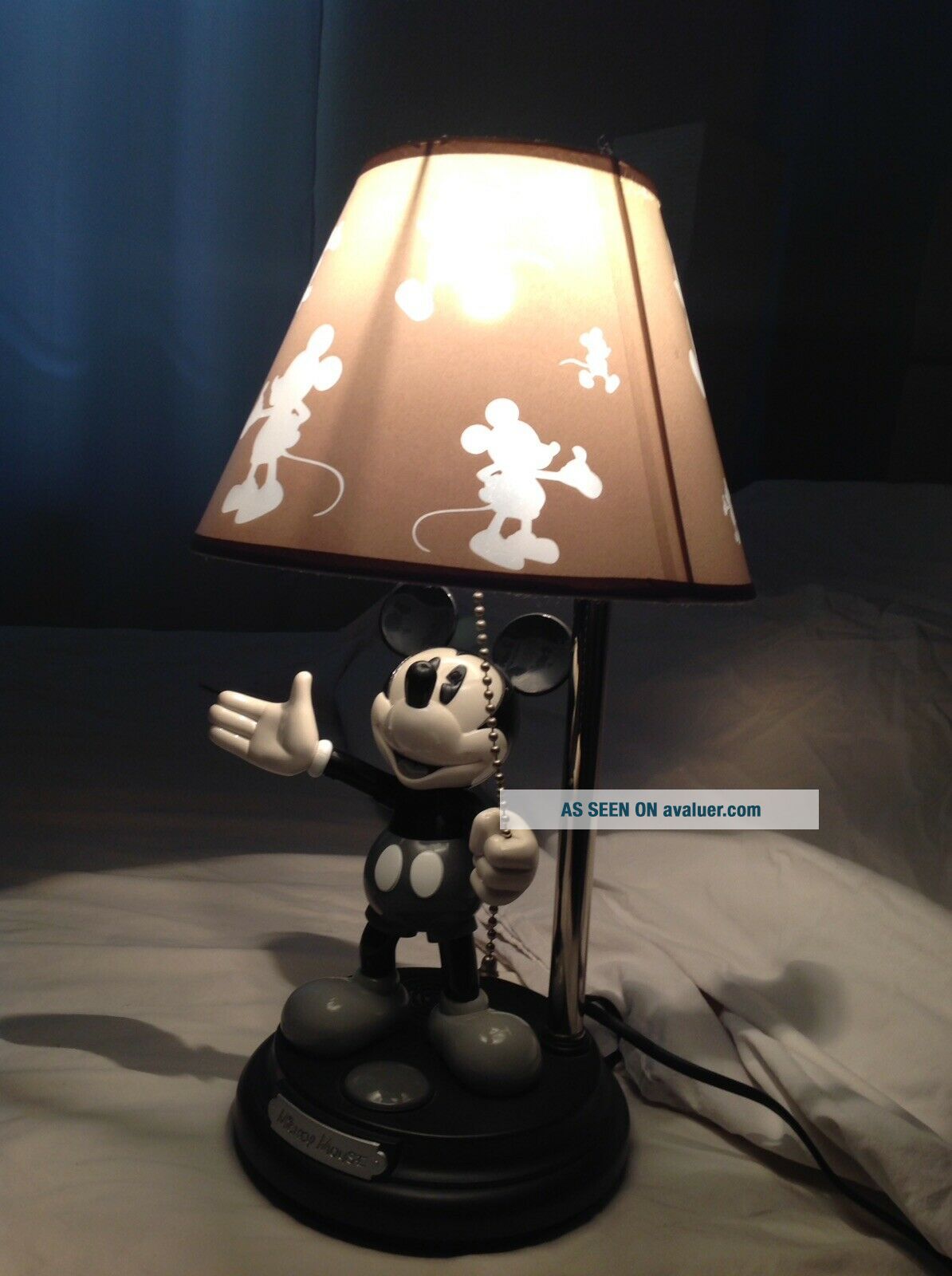 Rare Mickey Mouse Black And White Animated Talking Lamp. | #4482916
