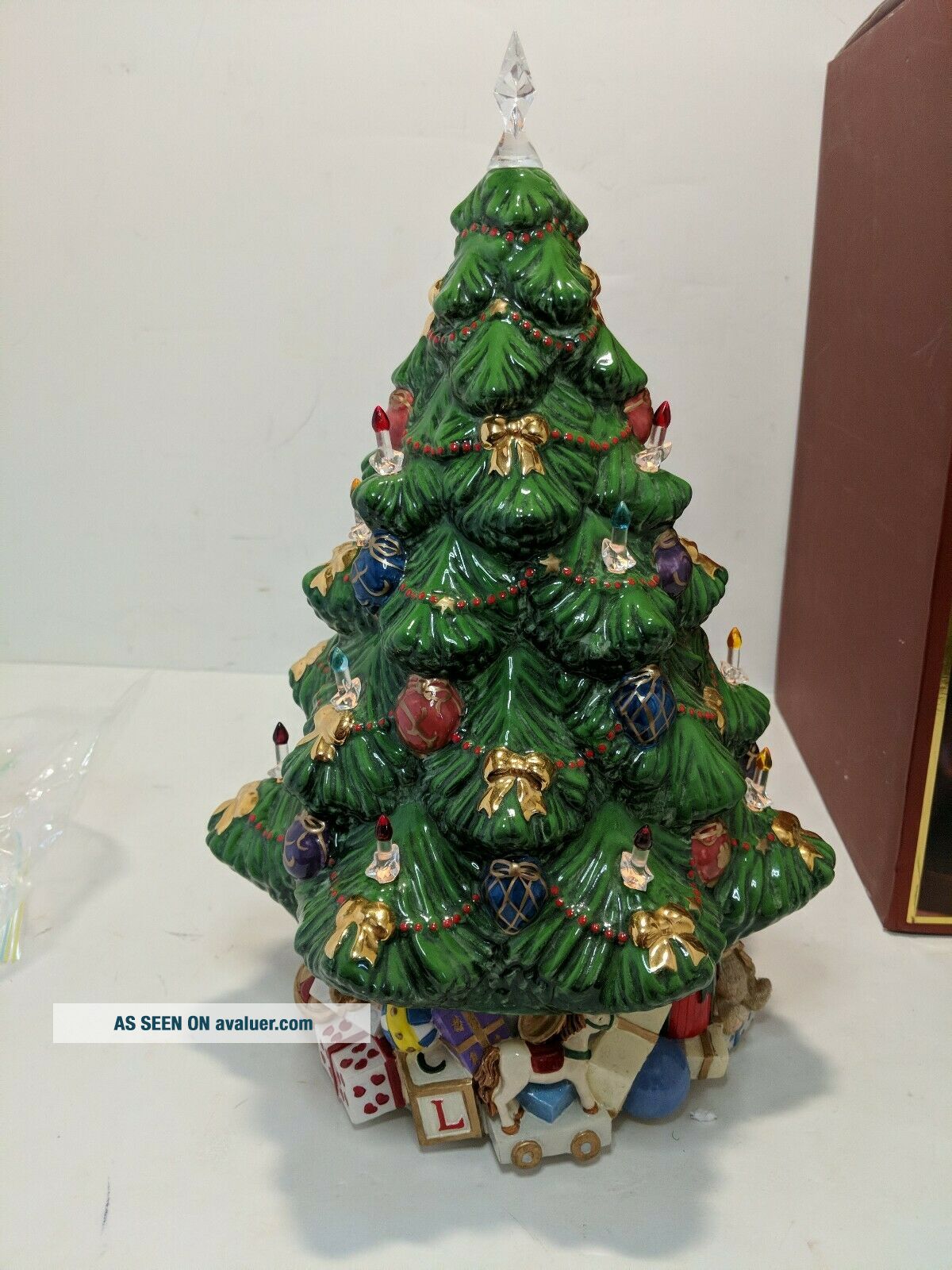 Christmas Tree Lenox Holiday Village Rotating Musical Colored Lights ...