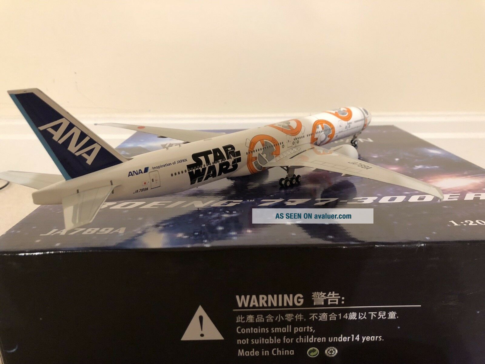 Geminijets Phoenix Star Wars ANA Boeing 777 - 300ER JA789A R2 - D2 Rare ...
