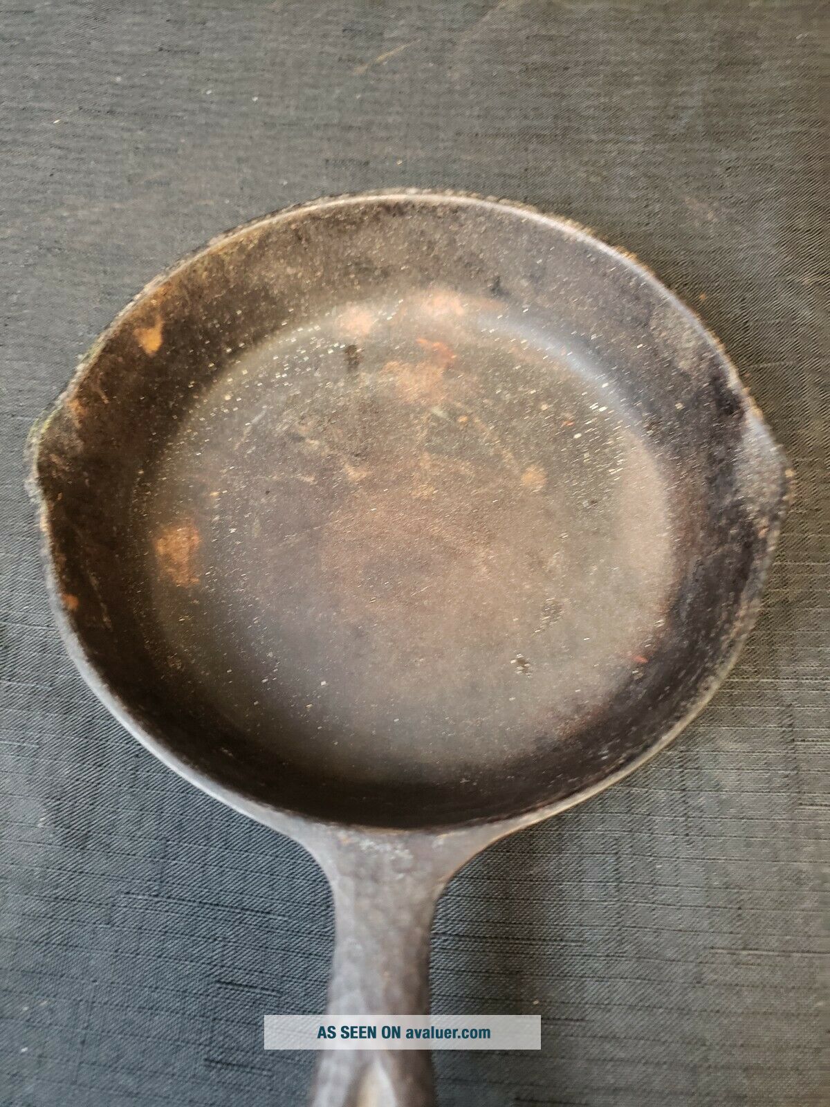 VTG HAMMERED LODGE SINGLE NOTCH 3 RAISED Y CAST IRON SKILLET UNMARKED ...