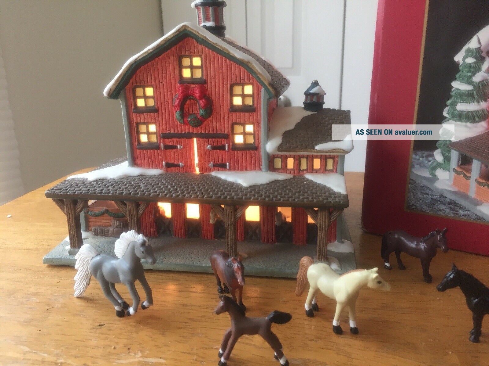 Rare 1996 St. Nicholas Square Christmas Village Barn / Stables With ...