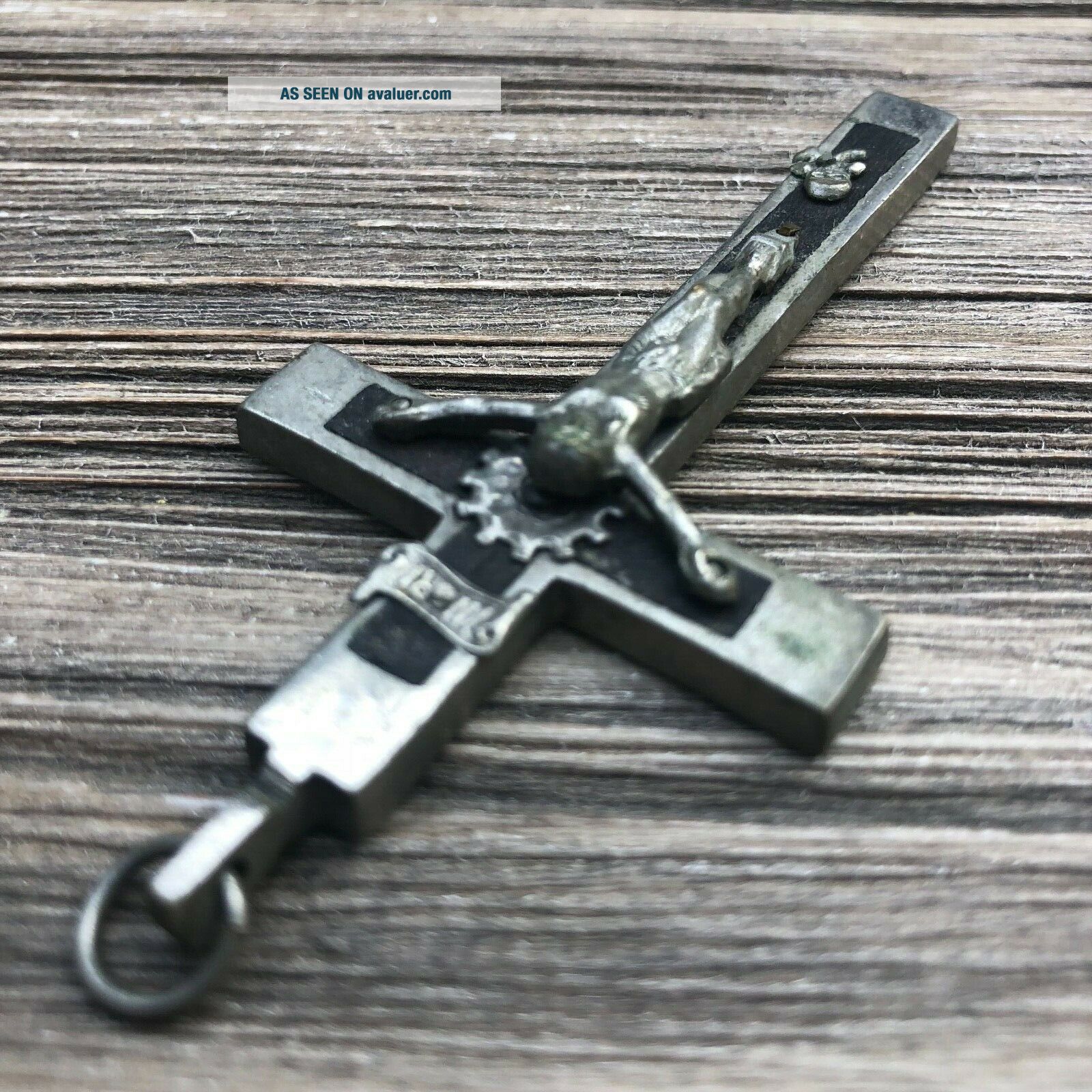 Vintage Antique Early Brass Crucifix Skull & Cross Bones Jesus Pendant ...