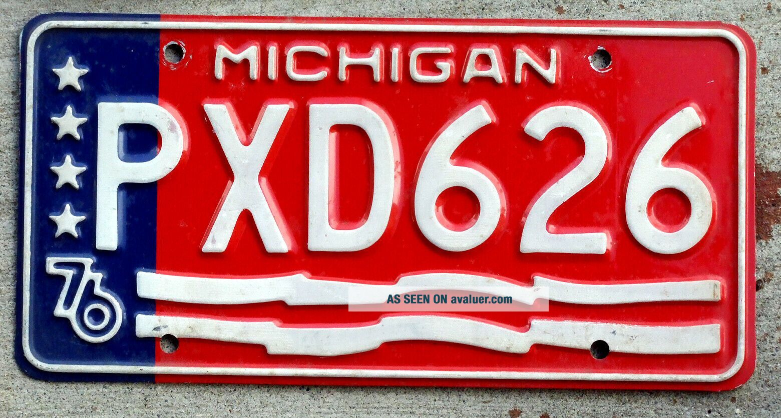 1976 Red White And Blue Michigan Bicentennial License Plate | #4689616