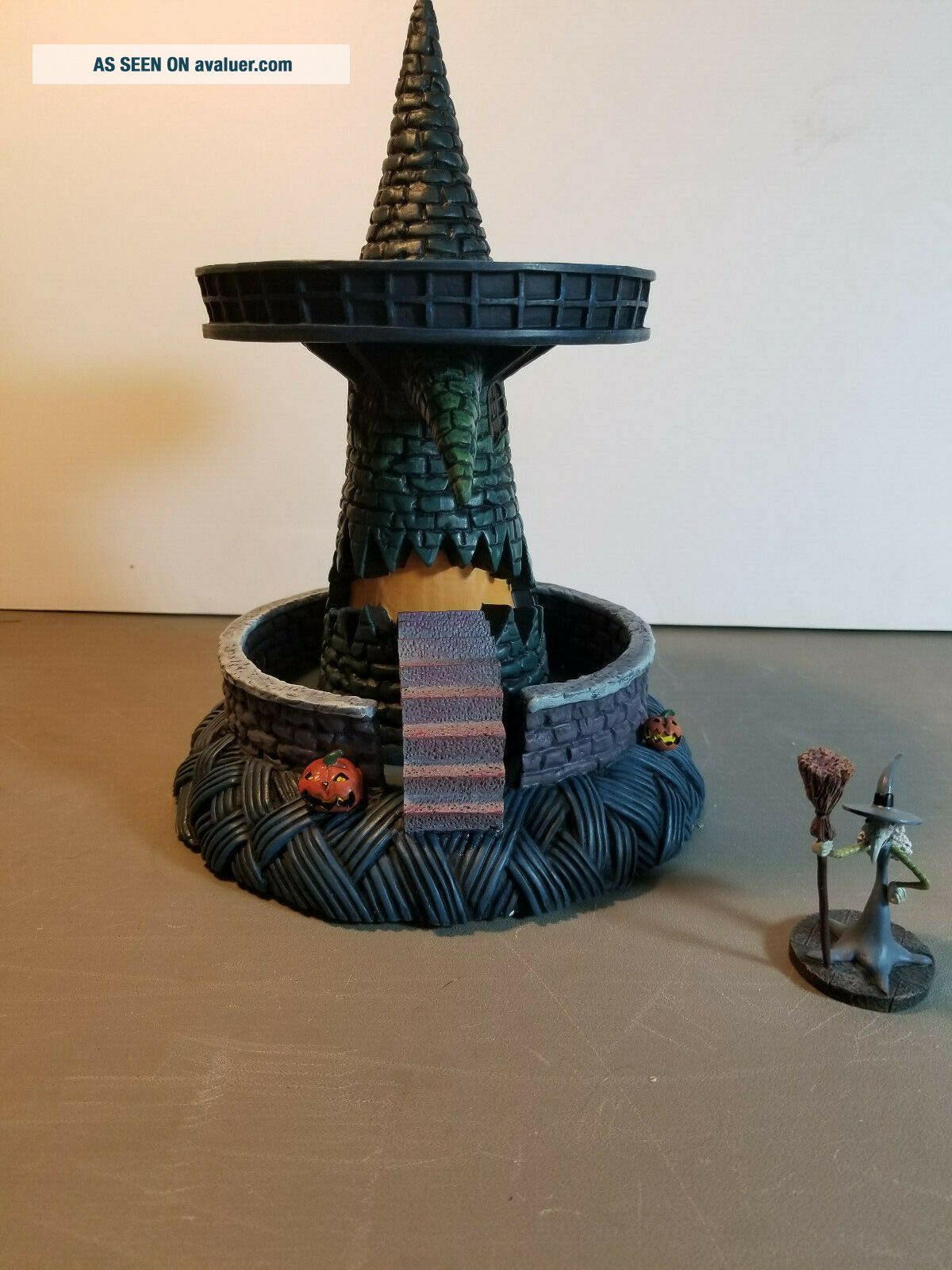 Hawthorne Village The Nightmare Before Christmas Witch House | #4892369