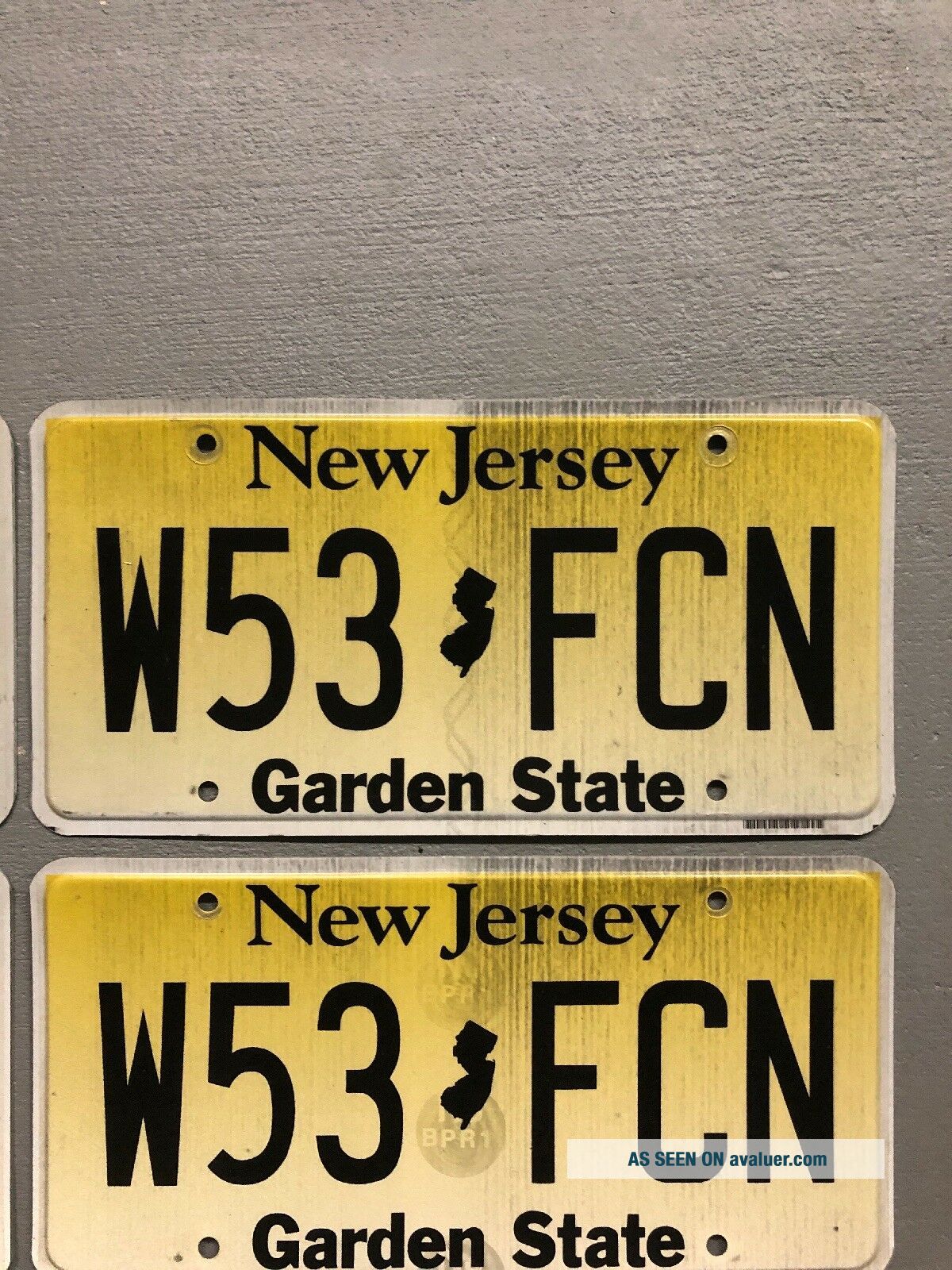 ONE JERSEY LICENSE PLATE GARDEN STATE RANDOM LETTERS/NUMBERS | #4793505