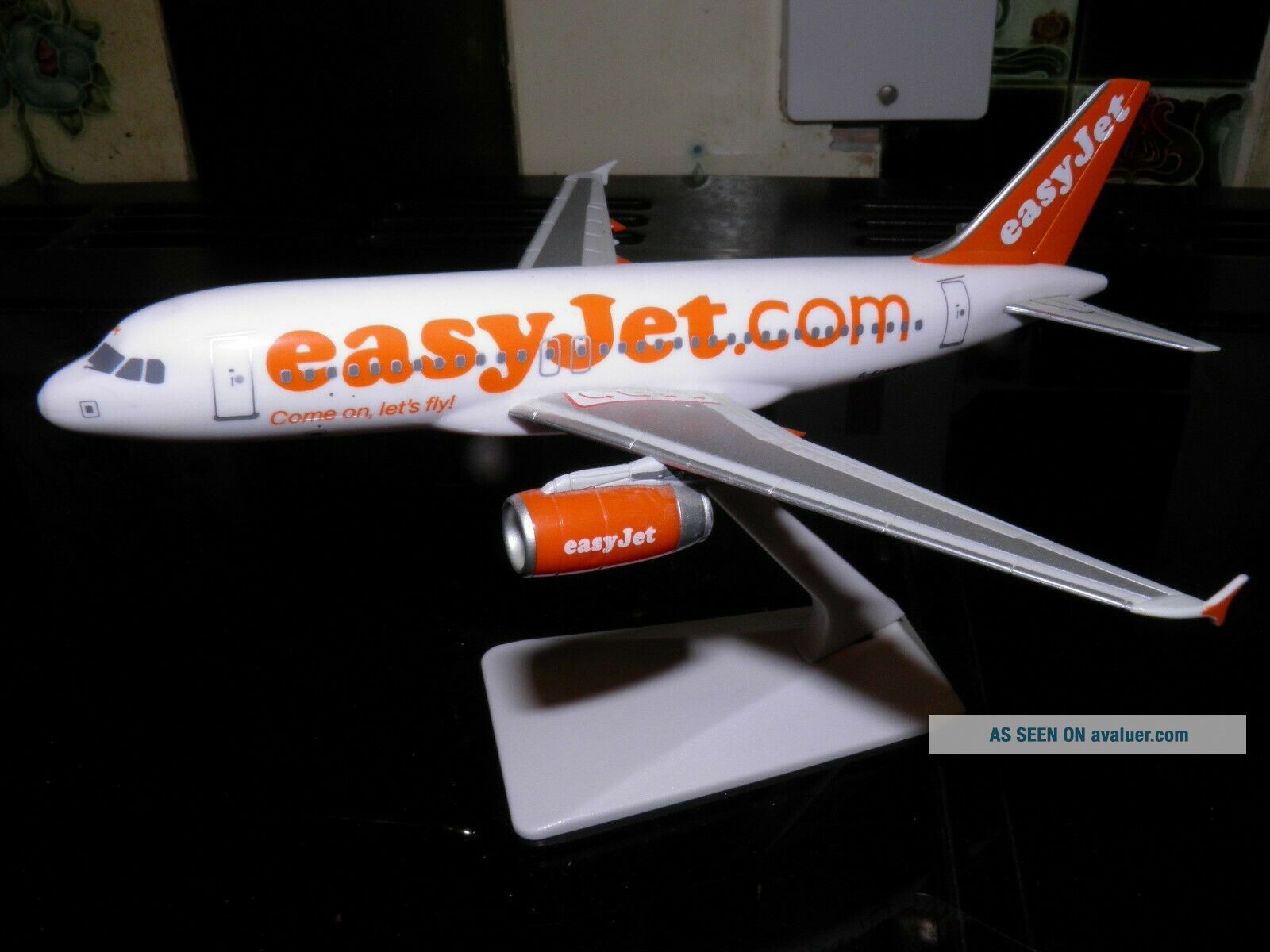 Display Model Easyjet Boeing 737 1/200 Premier Plane Model | #4909271