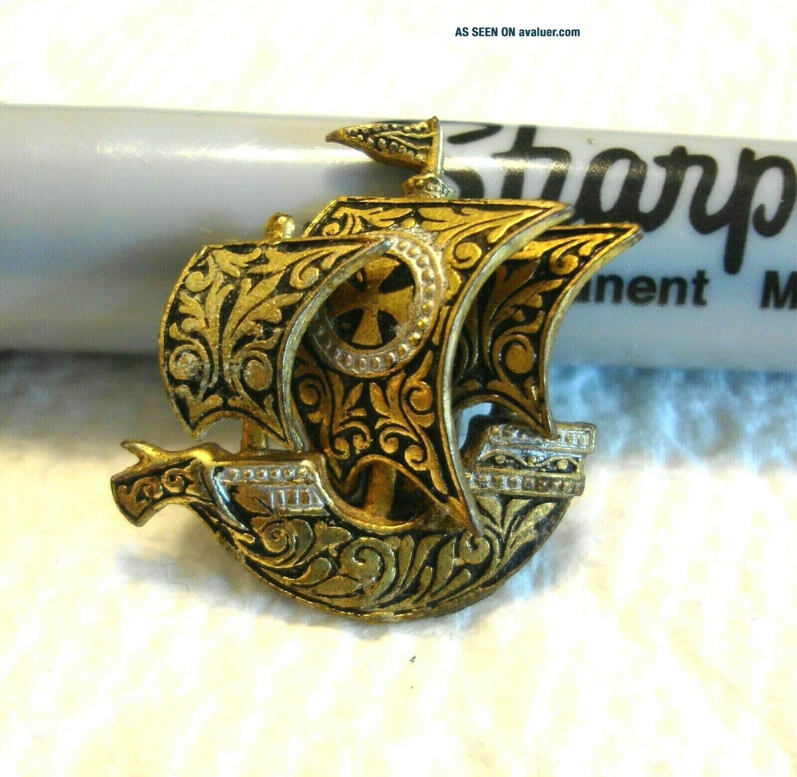 Vintage Realistic Spanish Sailing Ship Button 7/8 " Damascene | #4981775
