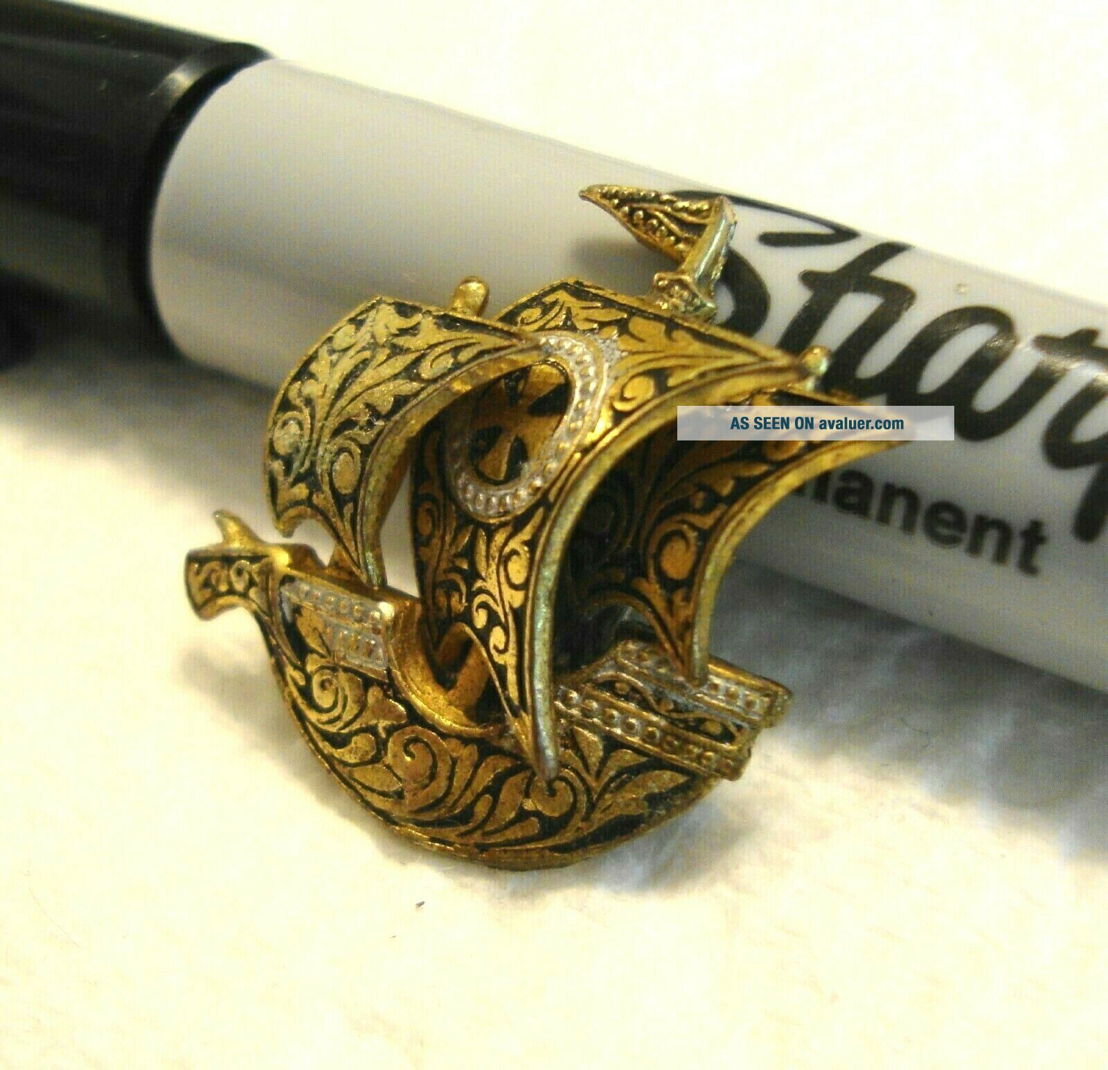 Vintage Realistic Spanish Sailing Ship Button 7/8 " Damascene | #4981775