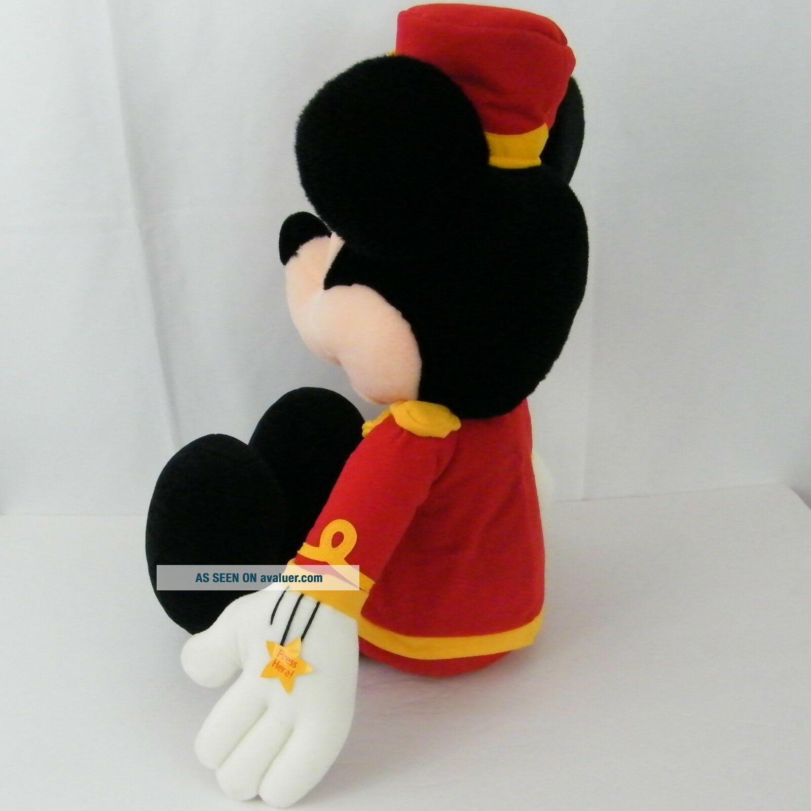 24 In Disney Mickey Mouse Band Leader Plush Macys Strike Up The Holiday ...