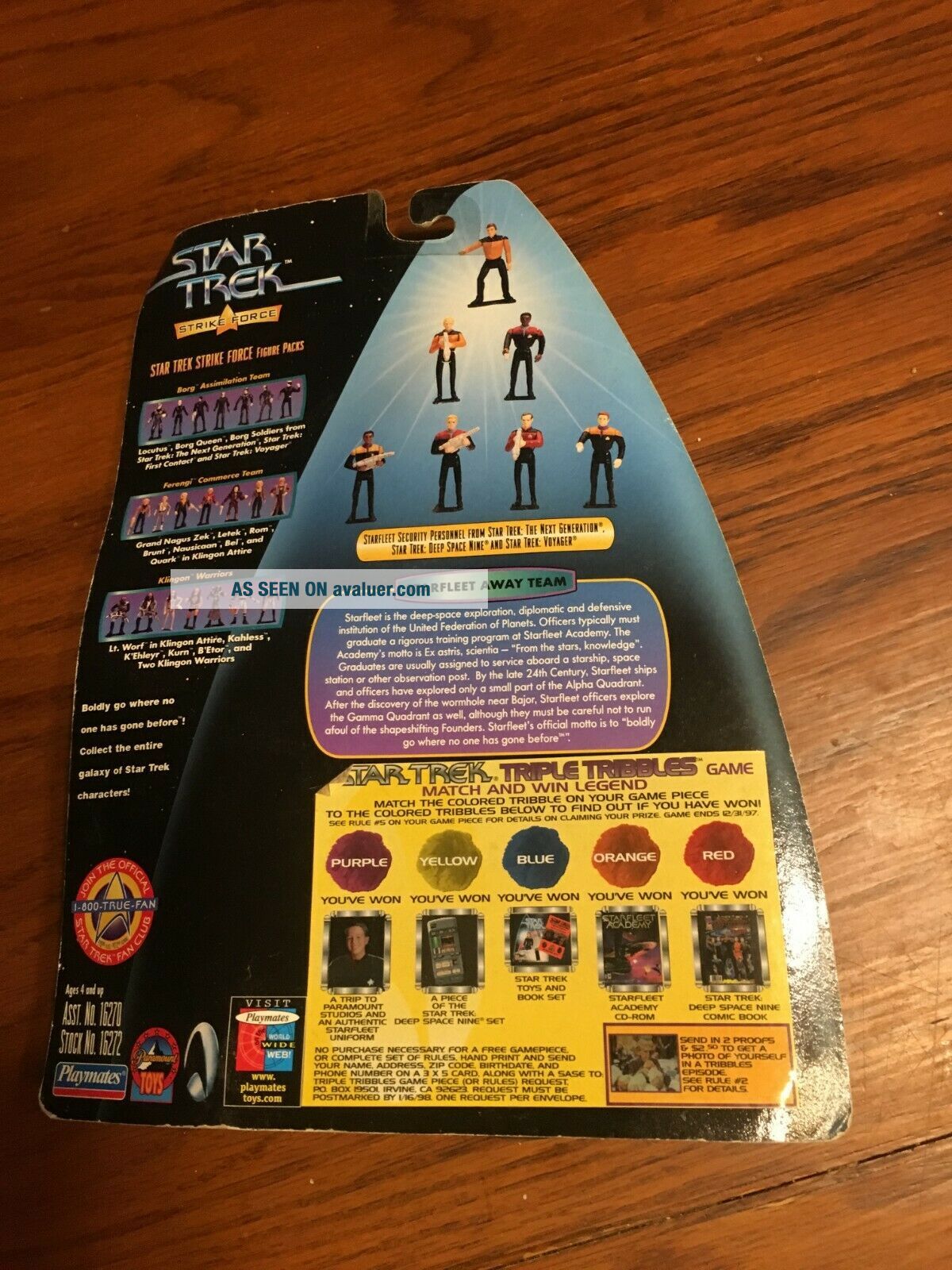 Playmates STAR TREK Starfleet Away Team Warp Factor Series 1 Action ...
