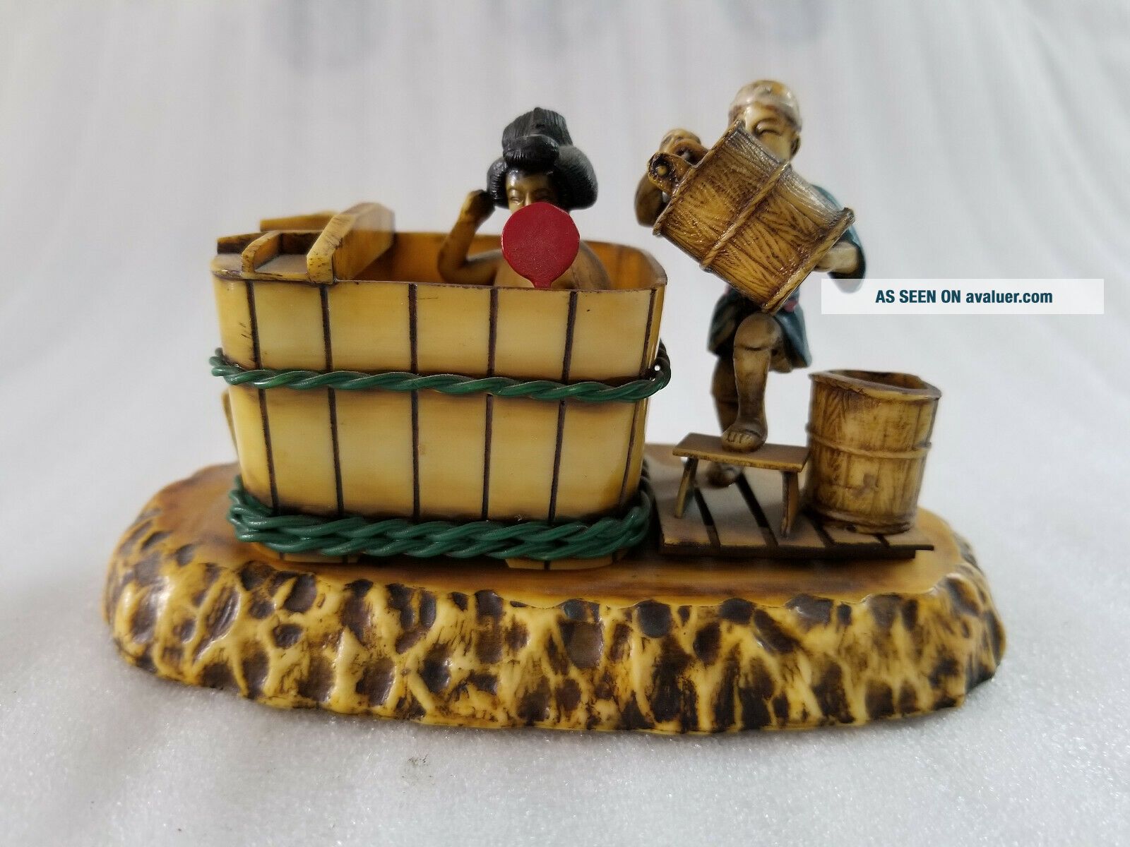 VINTAGE JAPANESE GEISHA GIRL TAKING BATH & SERVANT CELLULOID FIGURINE ...