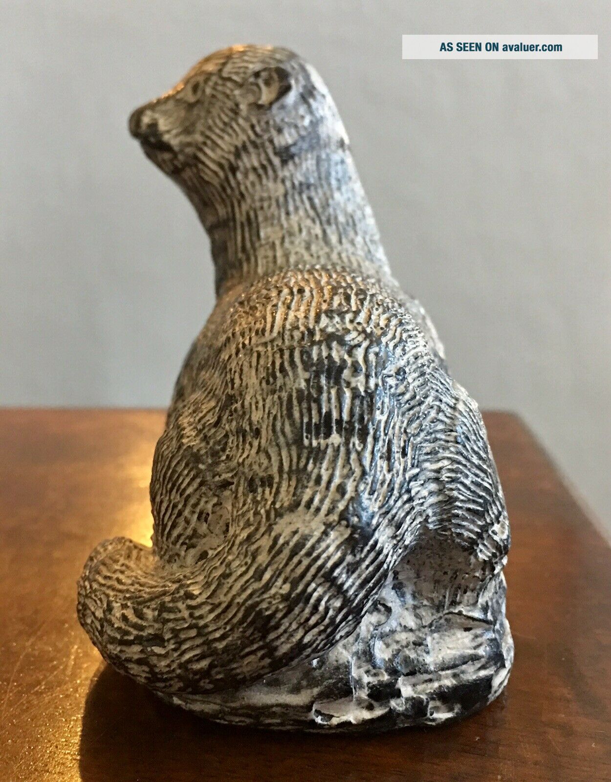A Wolf Sculptures Inuit Soapstone Carved Otter Figurine Canada | #5273118