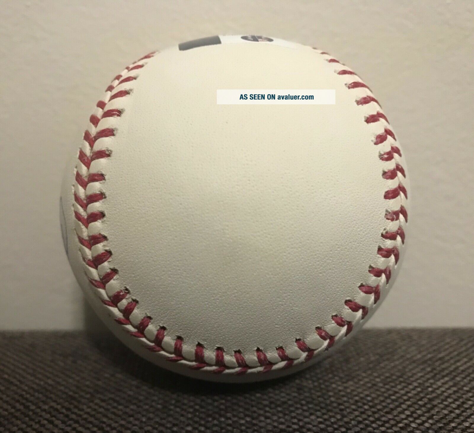 Derek Jeter Signed Baseball” 2000 World Series Ball”. | #5482879