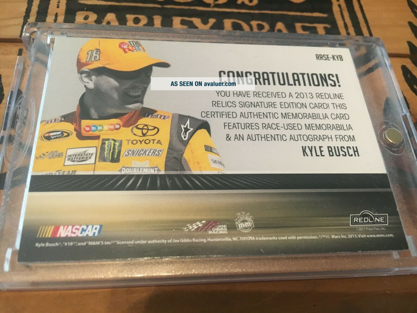 KYLE BUSCH AUTOGRAPH PP REDLINE MEMORABILIA CARD 04 / 28 NASCAR | #5599774