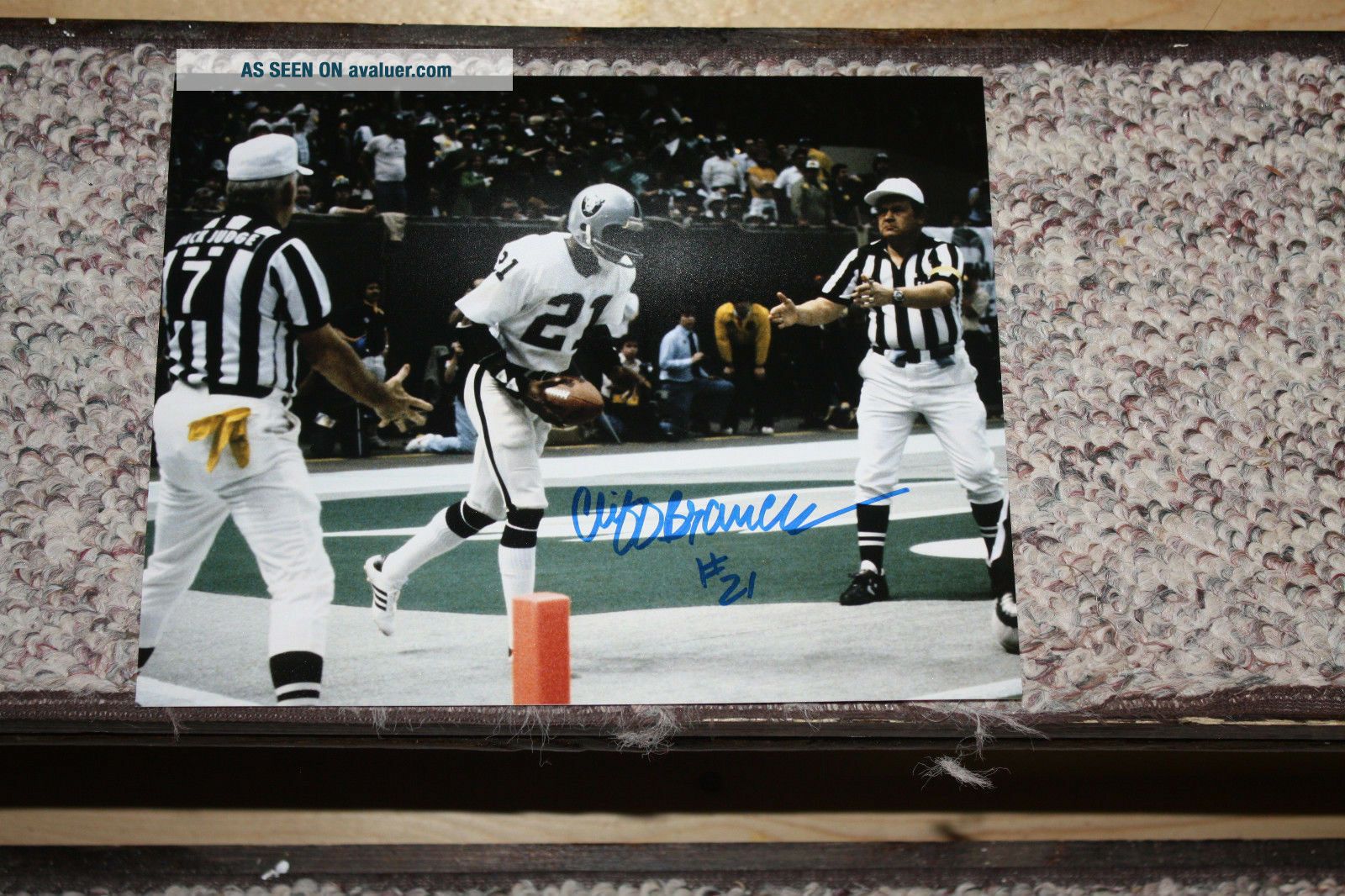 OAKLAND RAIDERS CLIFF BRANCH SIGNED 8X10 PHOTO SB XV POSE 2 | #5867985