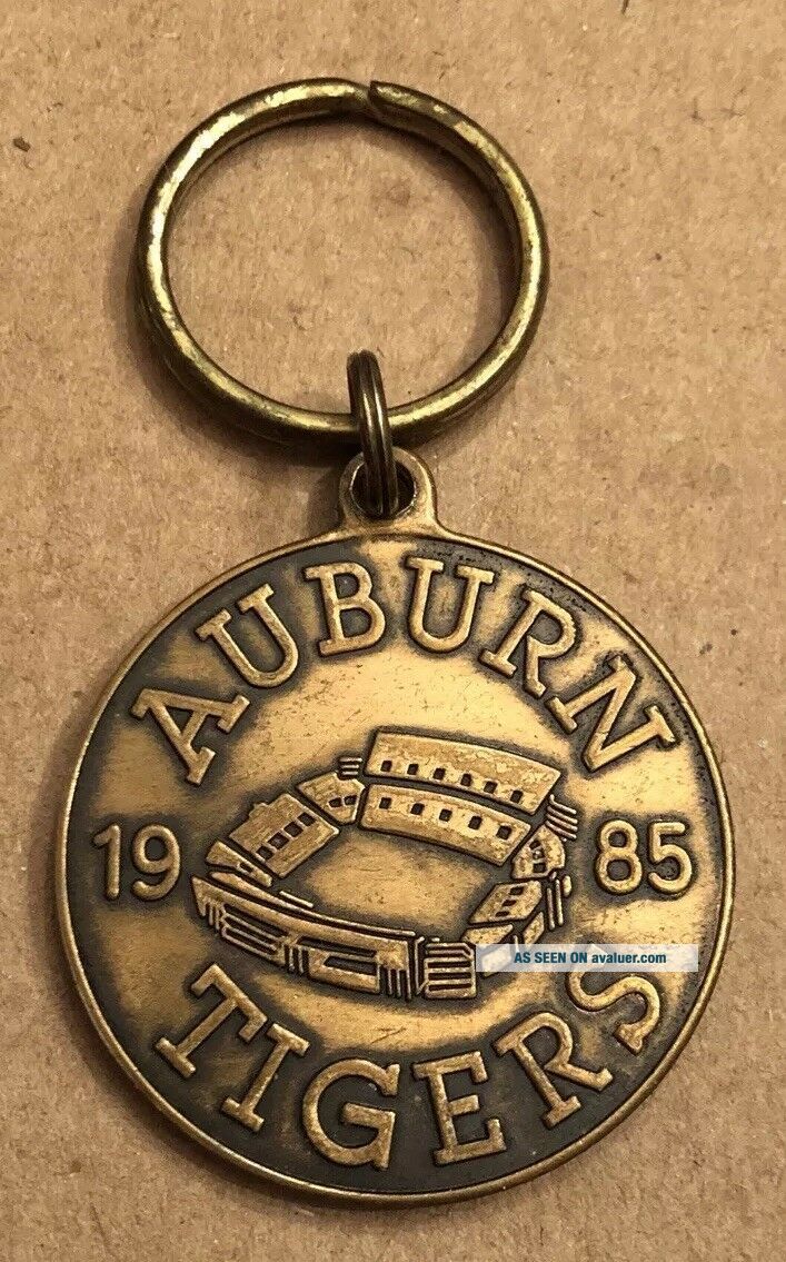 Vintage 1985 Auburn Tigers Football Schedule Keychain | #6030005