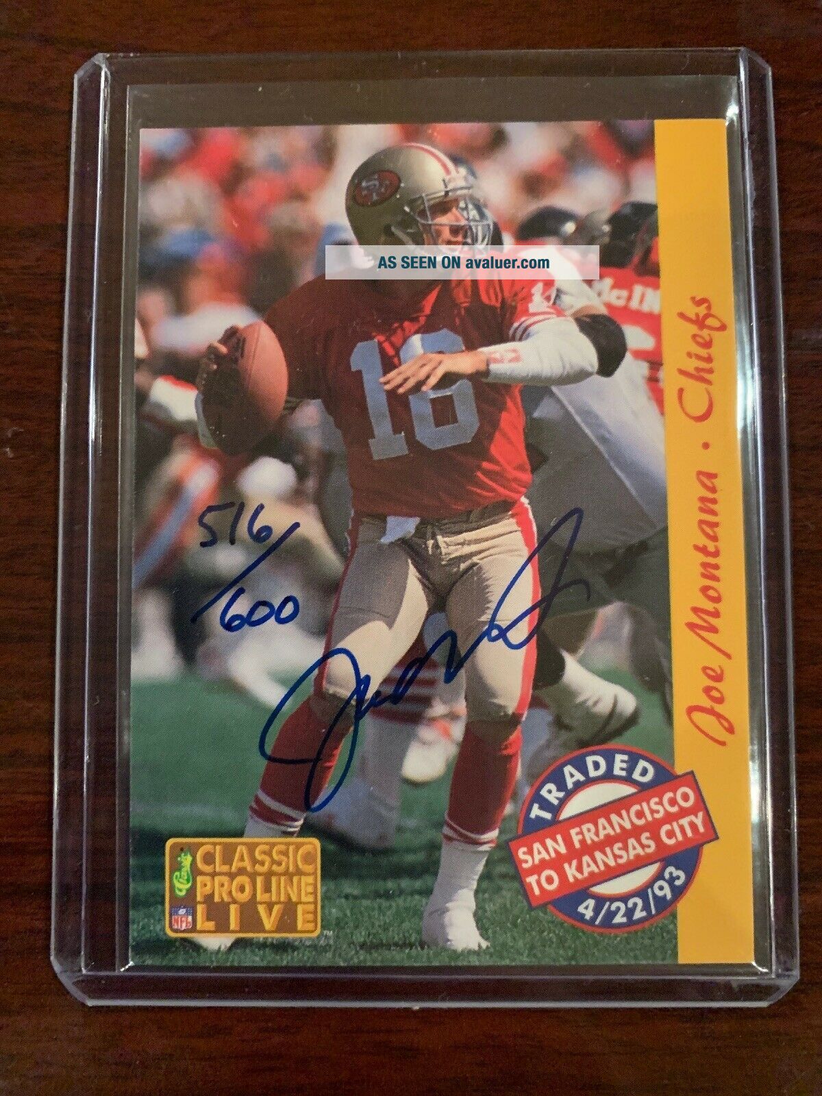 Joe Montana 1993 Classic Pro Line On Card Auto /600 Autograph | #5966060