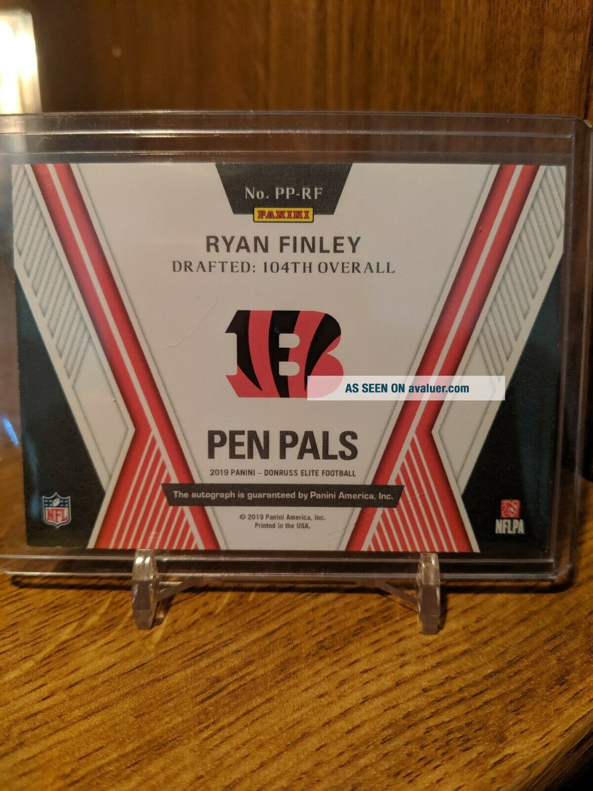 2019 Panini Elite Football Ryan Finley Pen Pals On Card Auto | #6466518