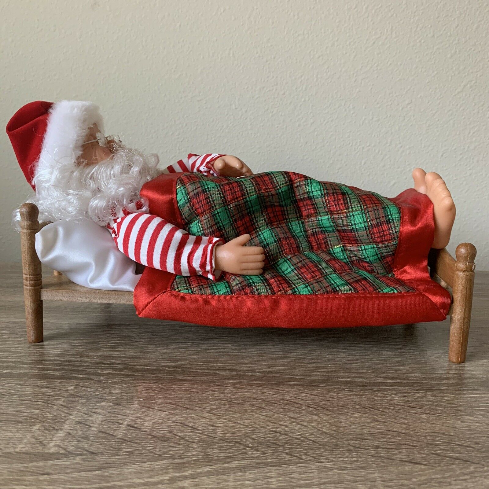 Rare Vintage Christmas Gemmy Animated Snoring Santa Clause Sleep In Bed ...
