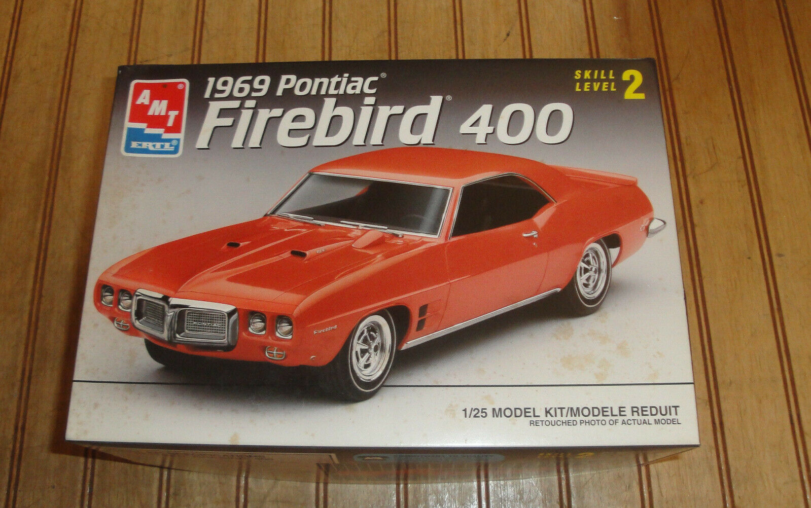 AMT ERTL 1/25 Scale 1969 Pontiac Firebird 400 Plastic Model Car ...