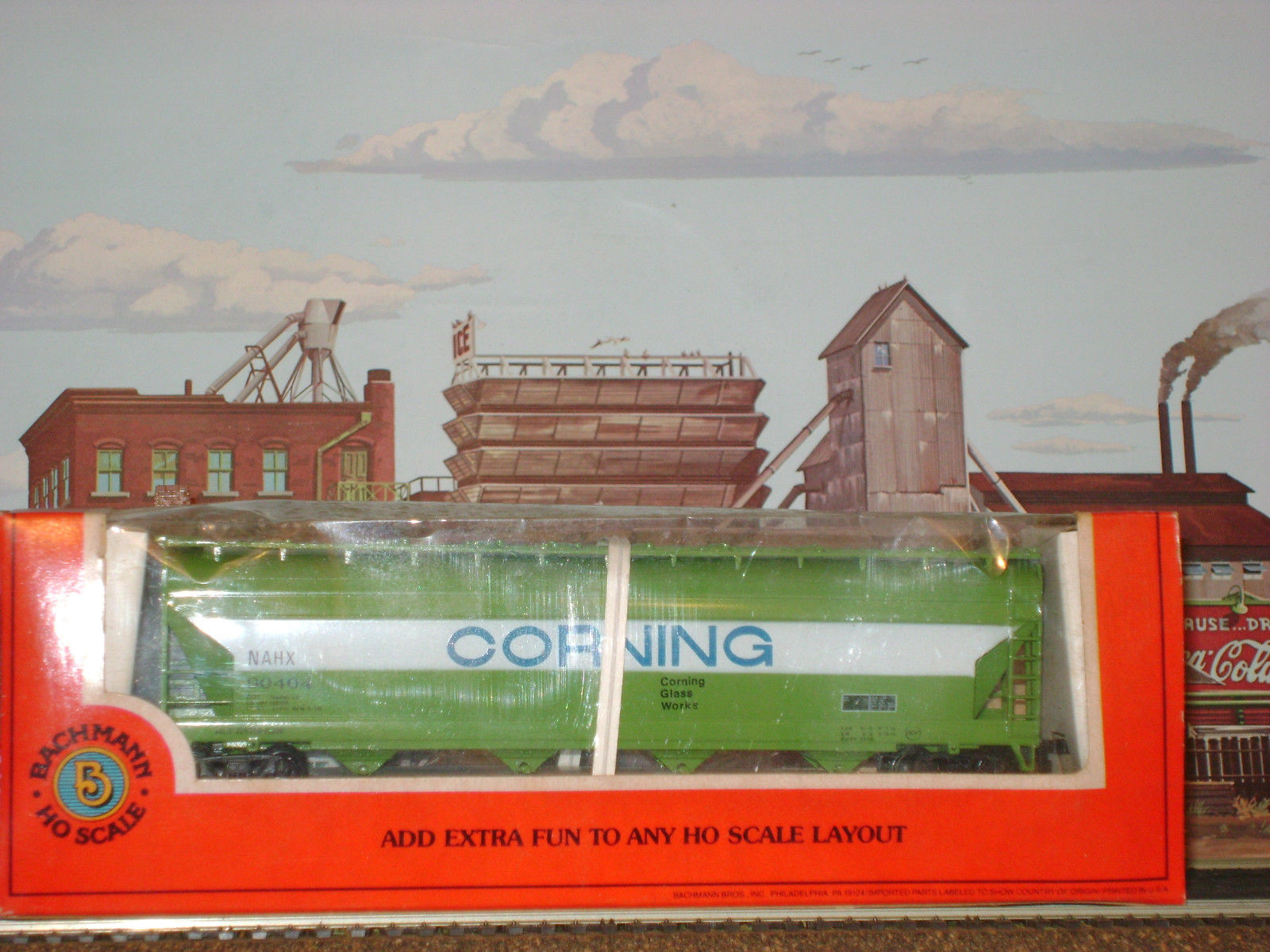 RARE CORNING 55 ' CENTER FLOW HOPPER TYCO HO Scale Trains | #20112341