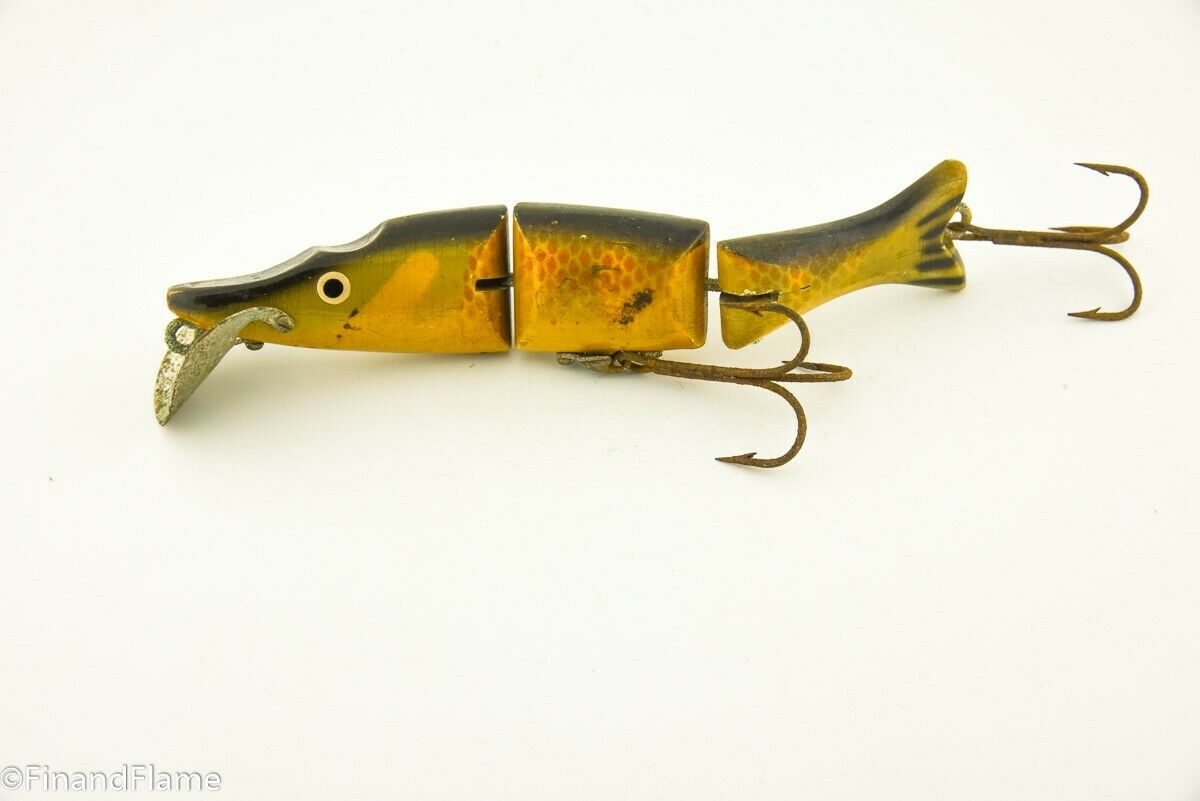 Vintage DAM Triple Jointed Pikie Wooden Antique Fishing Lure FC24 ...