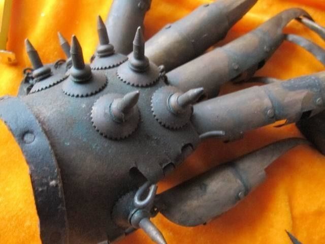 The Ancient Old Chinese Bronze Sharp Talons Claws Protection Protective ...